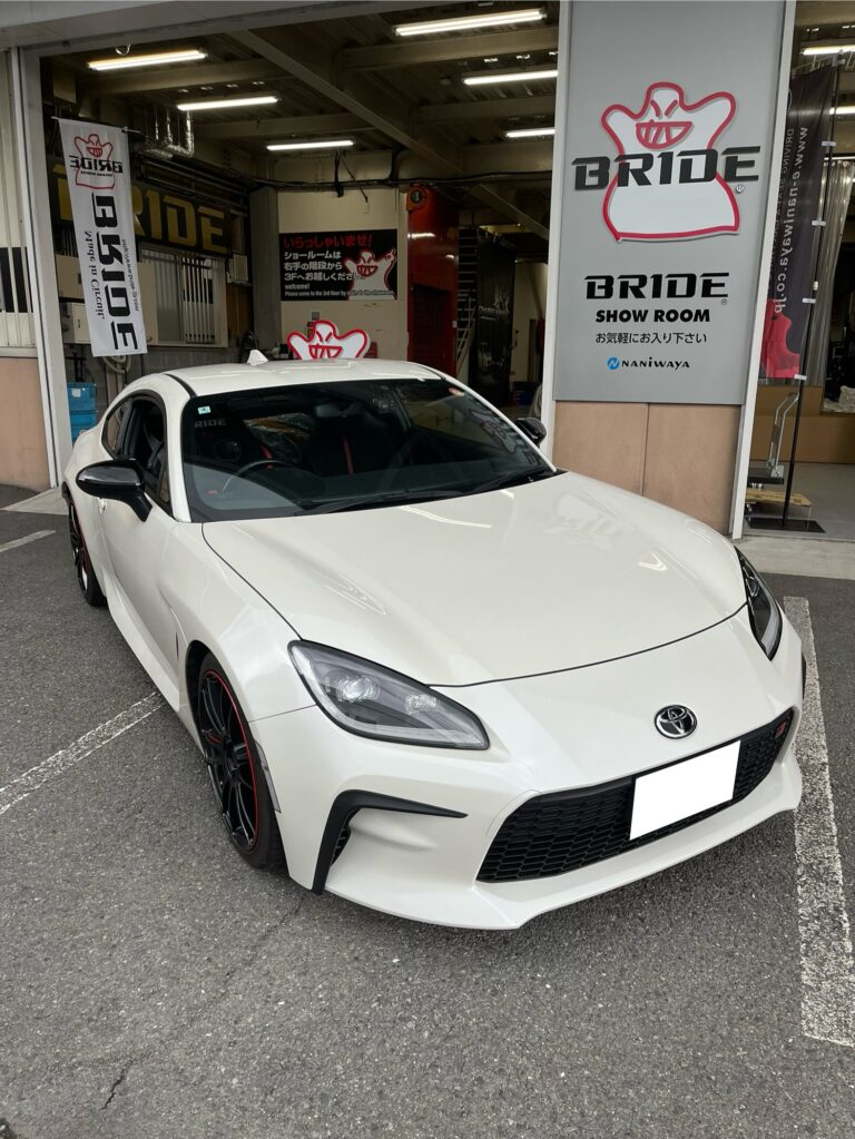 ZETAシリーズ - Bride Showroom Web サイト