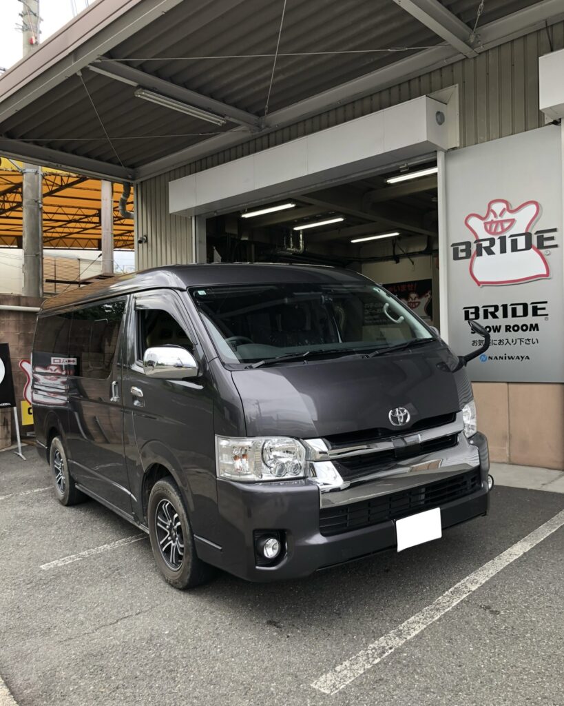 トヨタ - Bride Showroom Web サイト